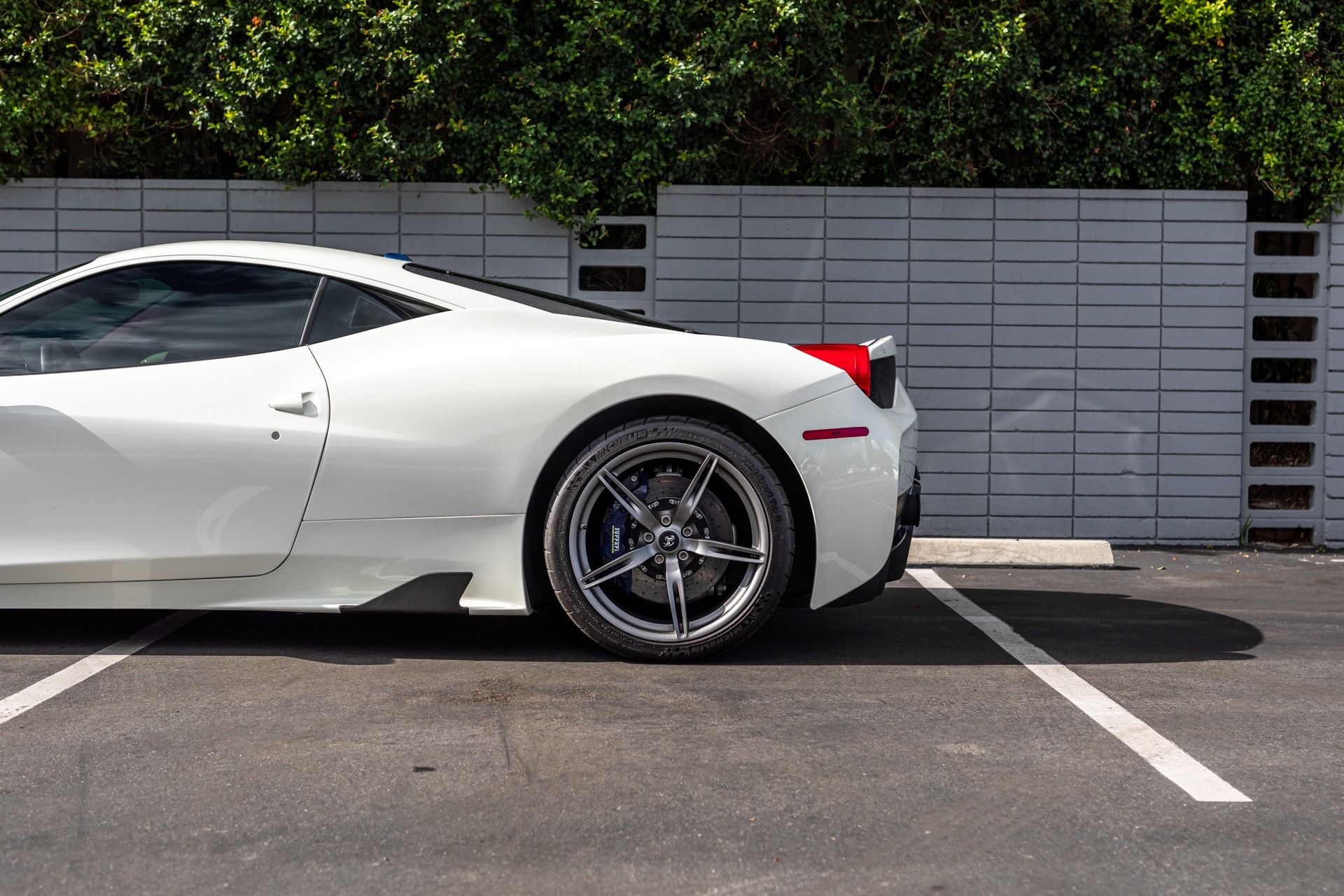 Used 2014 Ferrari 458 Speciale For Sale (Sold) | iLusso Palm Beach ...