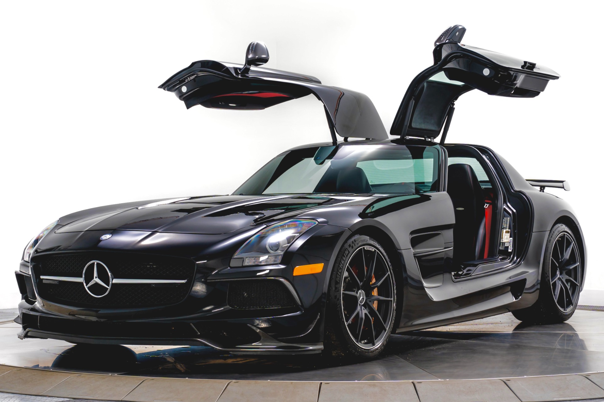 Mercedes Sls Black Edition
