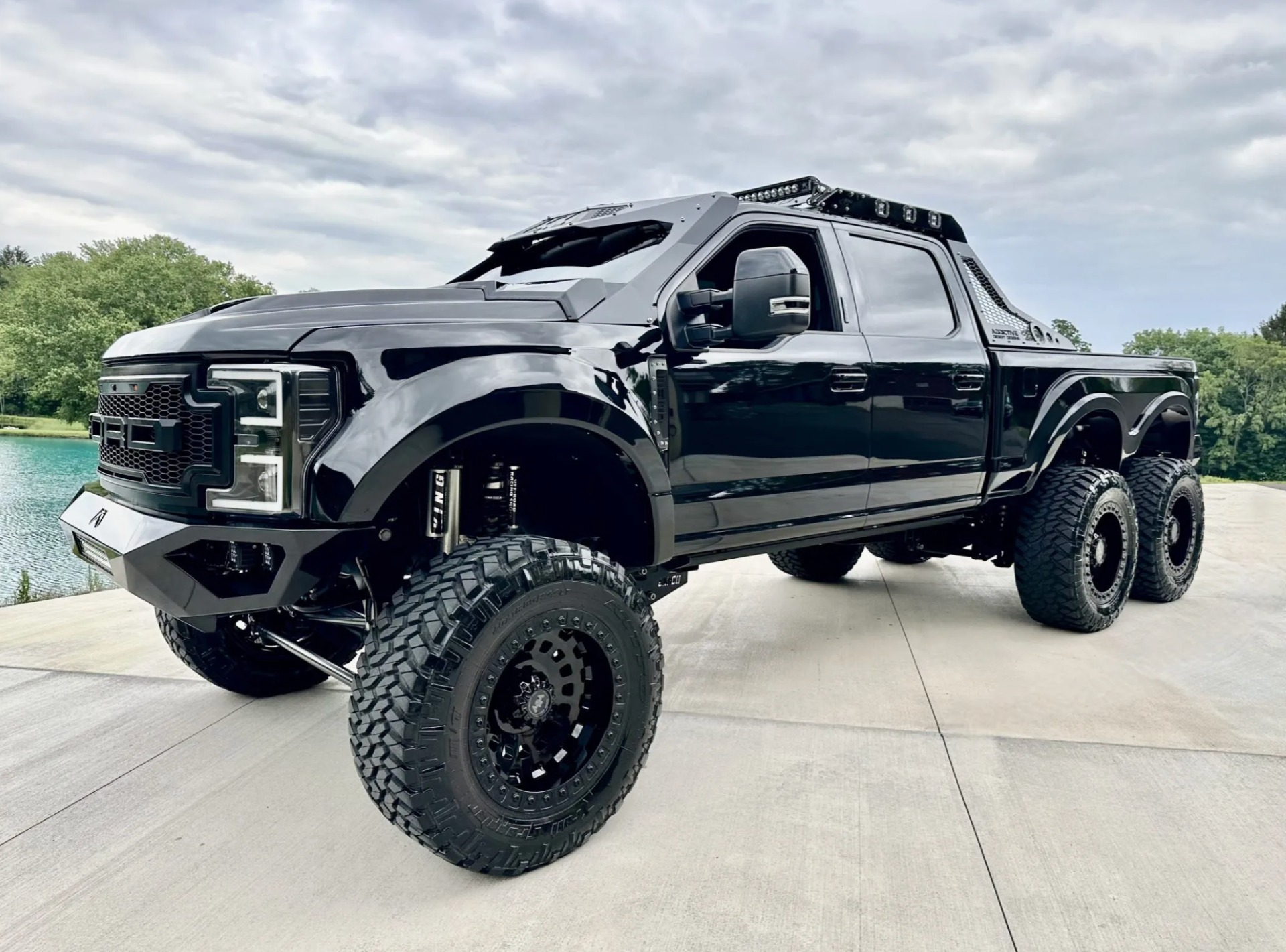 Used 2018 Ford F-550 Crew Cab 6x6 Conversion For Sale (Sold) | iLusso ...