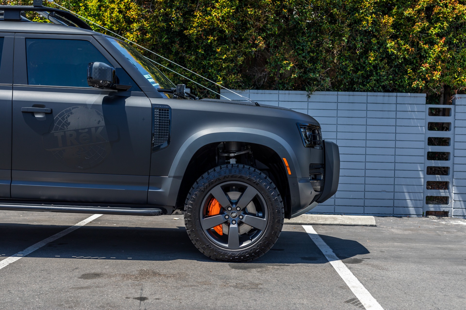 Used 2023 Land Rover TREK Pack Defender 130 SE For Sale (Sold) | iLusso ...