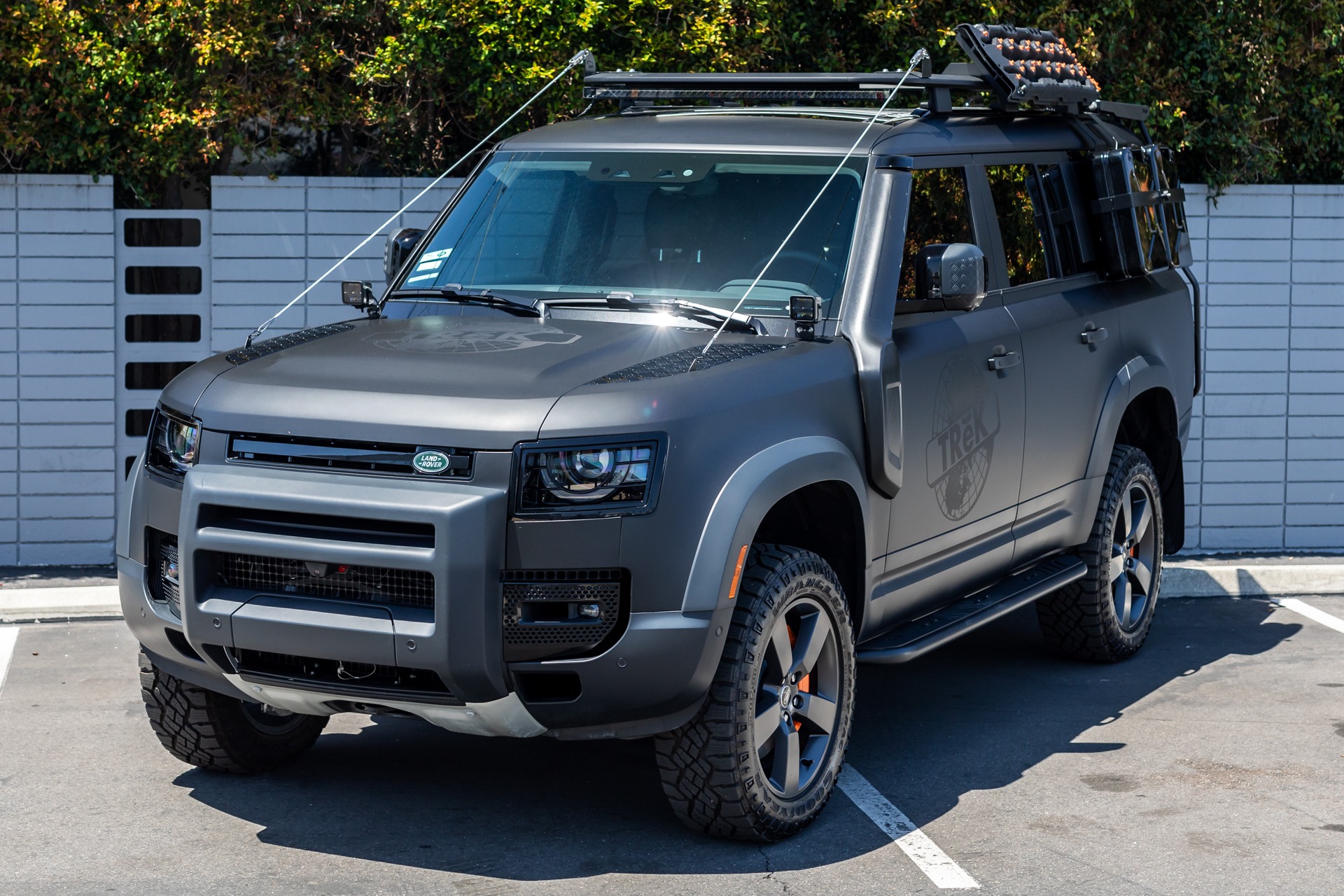 Used 2023 Land Rover TREK Pack Defender 130 SE For Sale (Sold) | iLusso ...