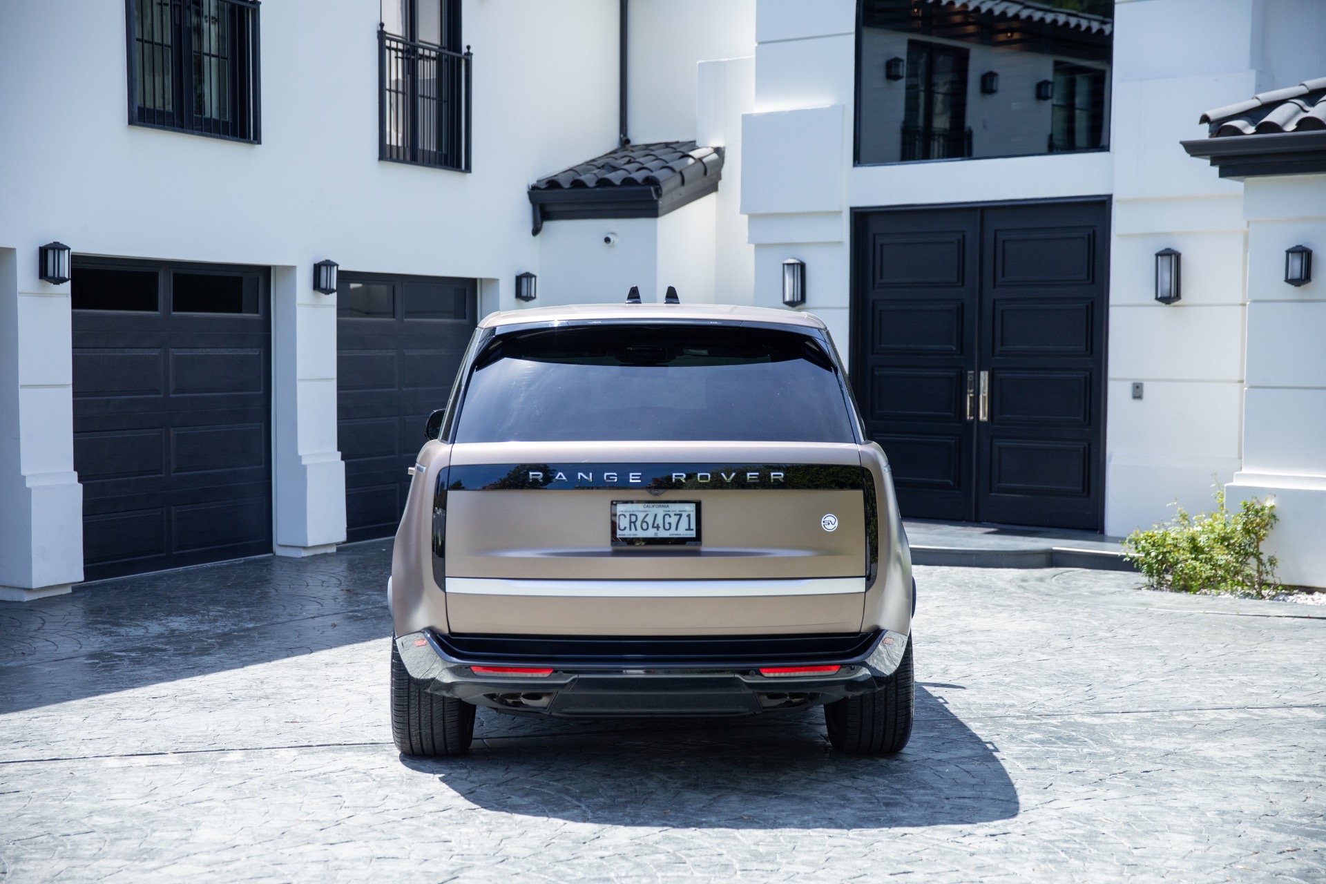 Used 2023 Land Rover Range Rover P530 SV LWB For Sale ($385,000 ...