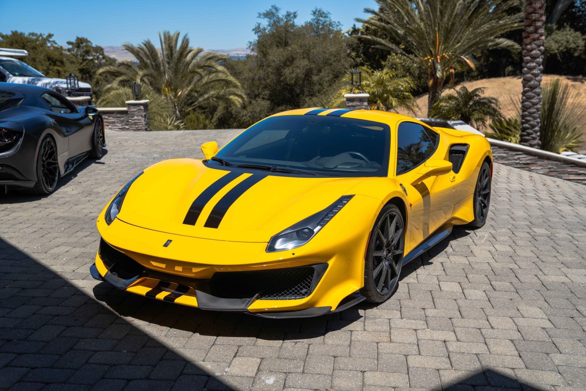 Used 2019 Ferrari 488 Pista For Sale ($565,000) | iLusso Palm Beach ...